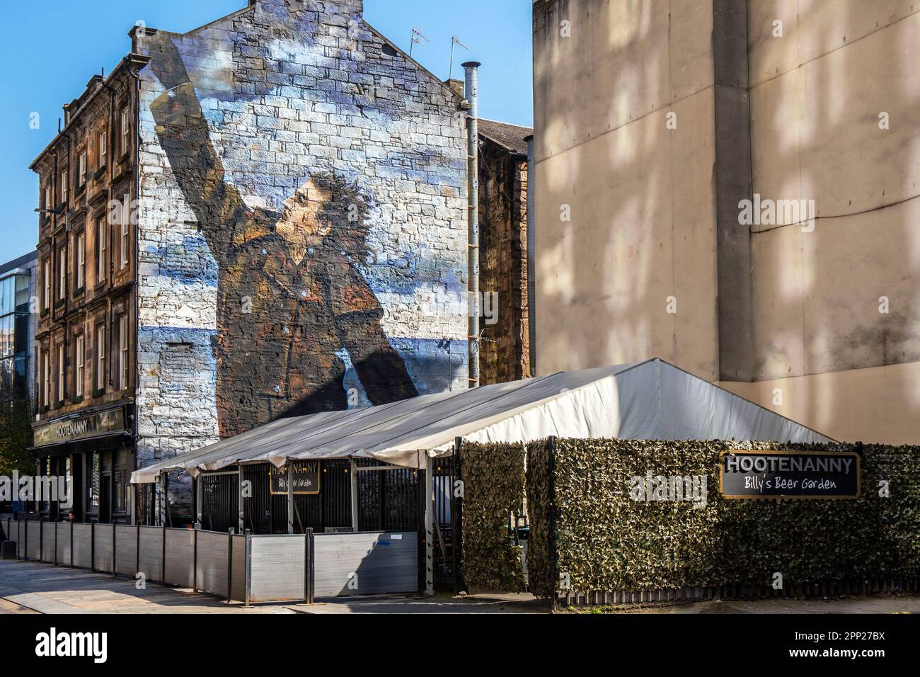 Mural of Billy Connolly, famous comedian, originally from Glasgow ...