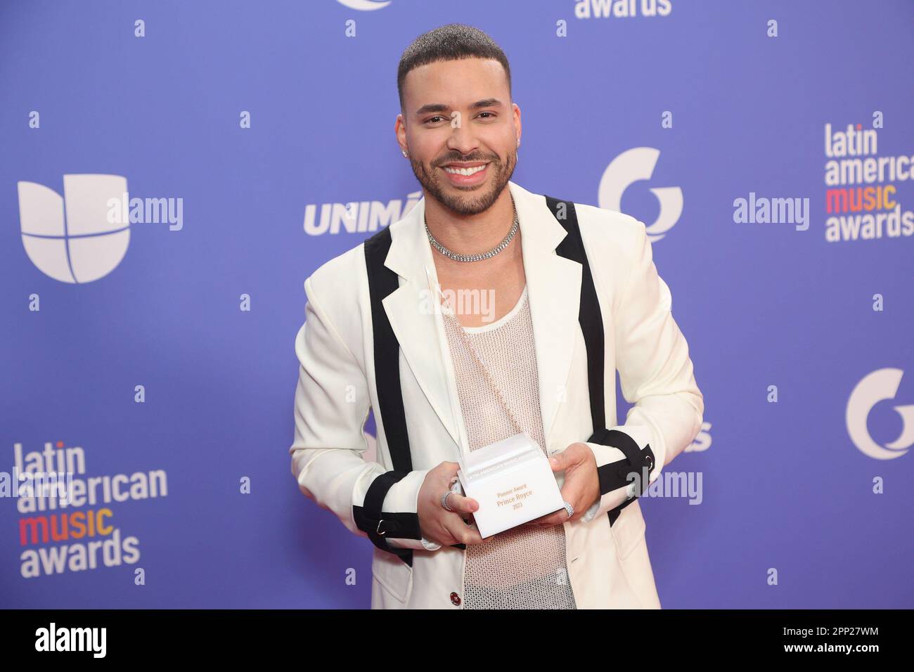 Prince Royce Smile 2022