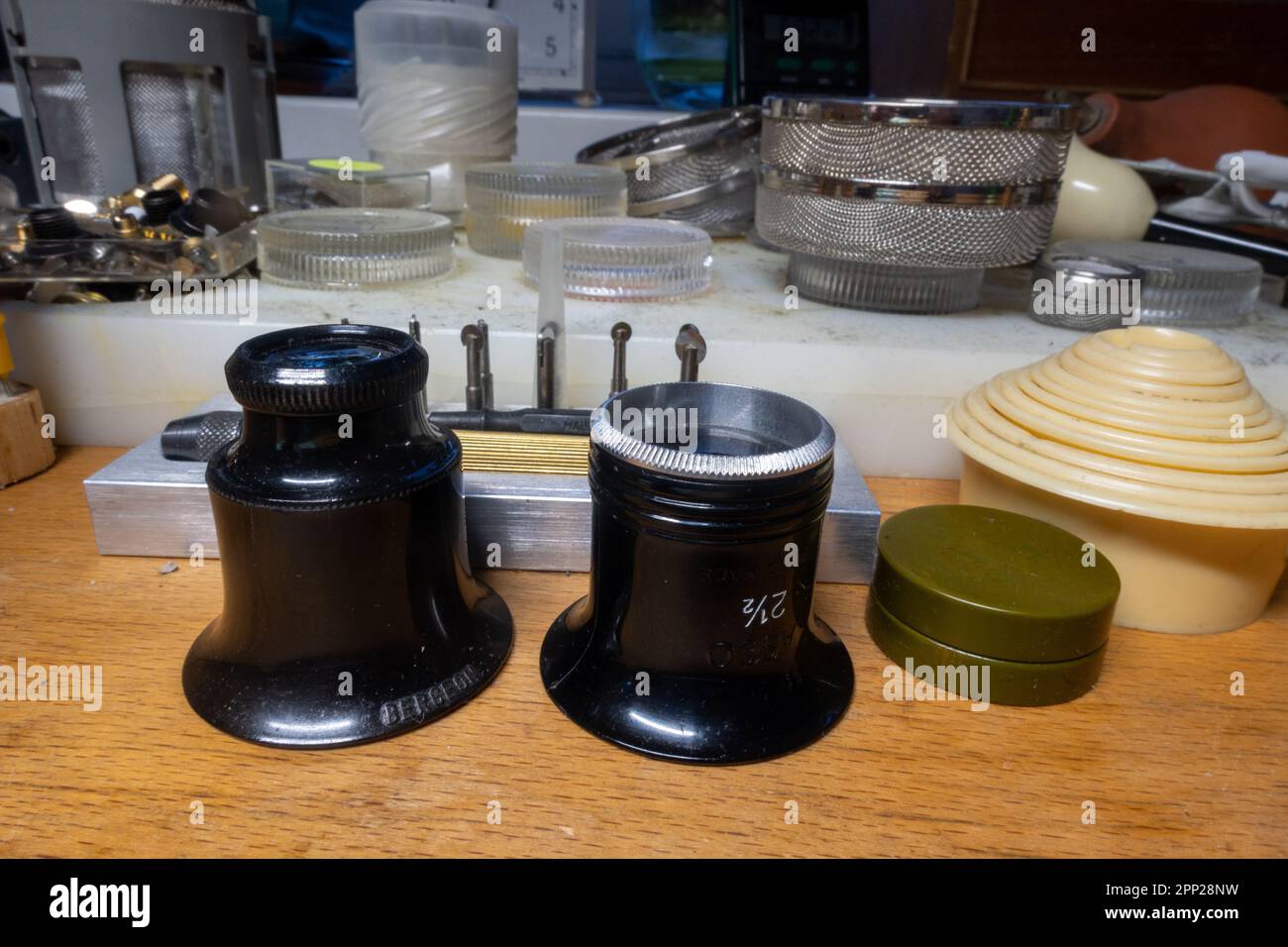 Camera sizes hi-res stock photography and images - Alamy