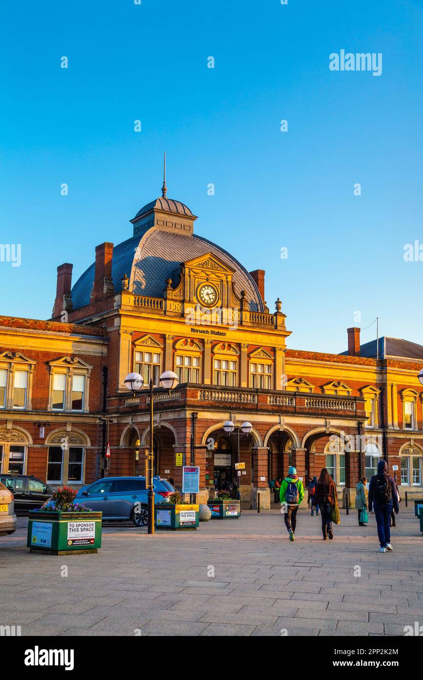 Exterior of Victorian 19th century Norwich Station, Norwich, Norfolk ...