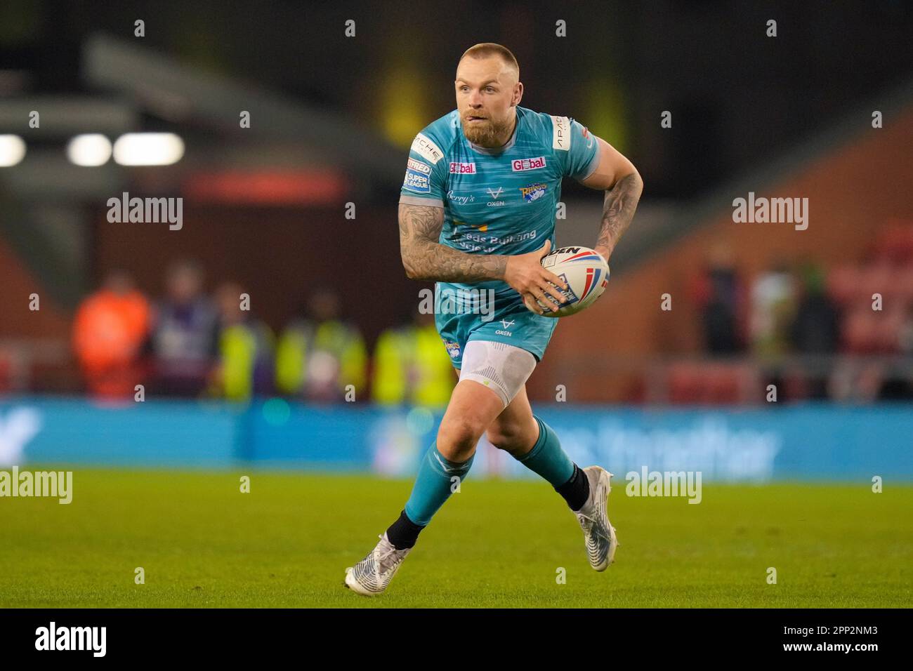 Blake Austin #6 of Leeds Rhinos during the Betfred Super League Round ...