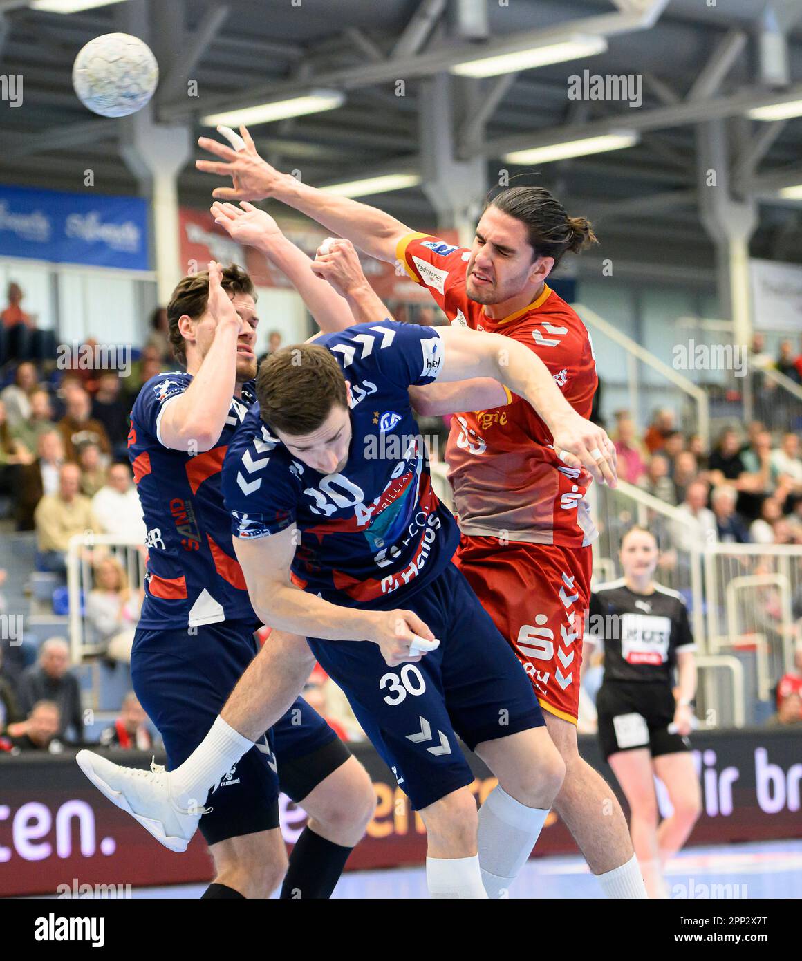 Eat, Deutschland. 21st Apr, 2023. left to right Finn WULLENWEBER (TVG ...