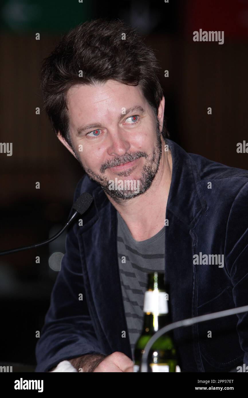 Bernard Fanning The 2010 Australian Recording Industry 'ARIA' Awards ...