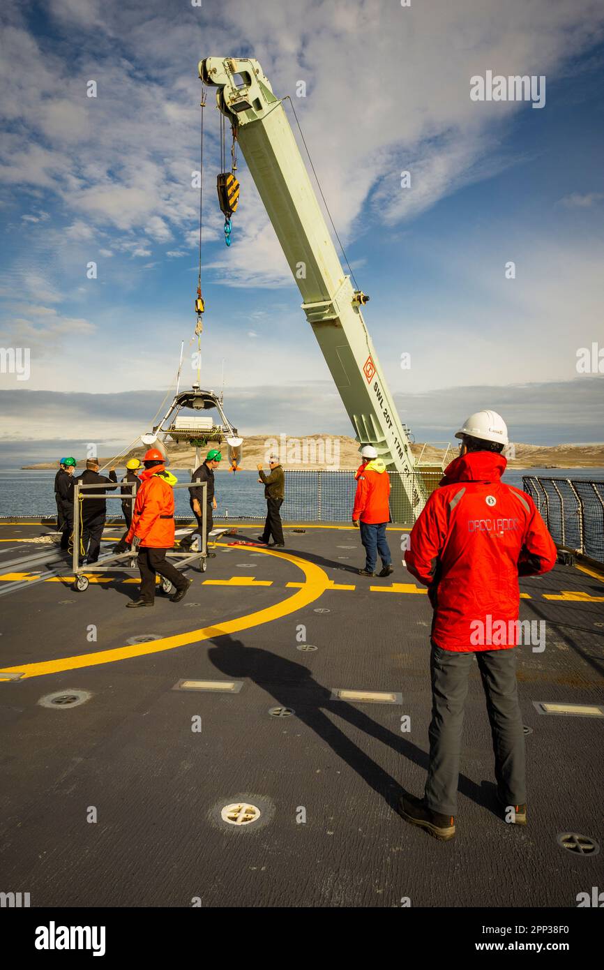 Defence Research and Development Canada (DRDC) tests a new remotely ...