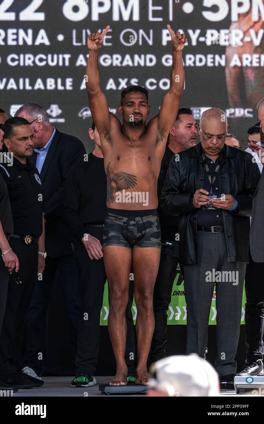 Las Vegas, Nevada, USA. 21st Apr, 2023. Yamaguchi Falcao (24-1-1 10KOs ...