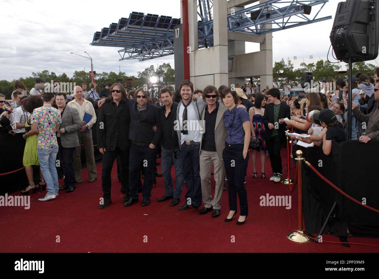 Members of the band Powderfinger with Missy Higgins (far right) at the ...
