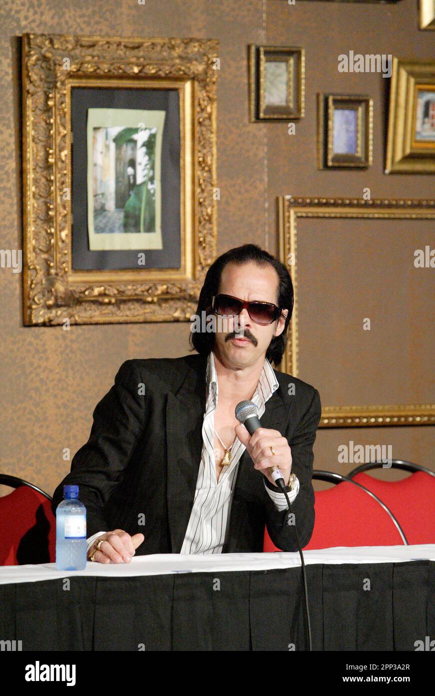 Nick Cave at the 2007 ARIA Awards in Sydney, Australia Stock Photo - Alamy