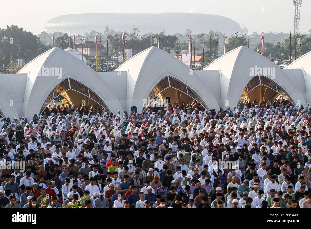 Bandung, West Java, Indonesia. 22nd Apr, 2023. Indonesian Muslims ...
