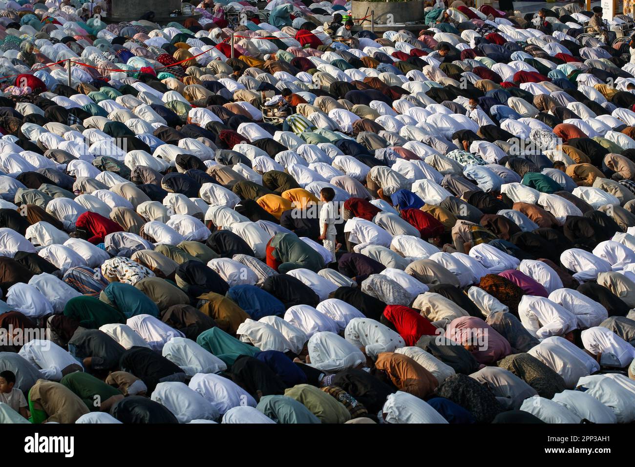 Bandung, West Java, Indonesia. 22nd Apr, 2023. Indonesian Muslims ...