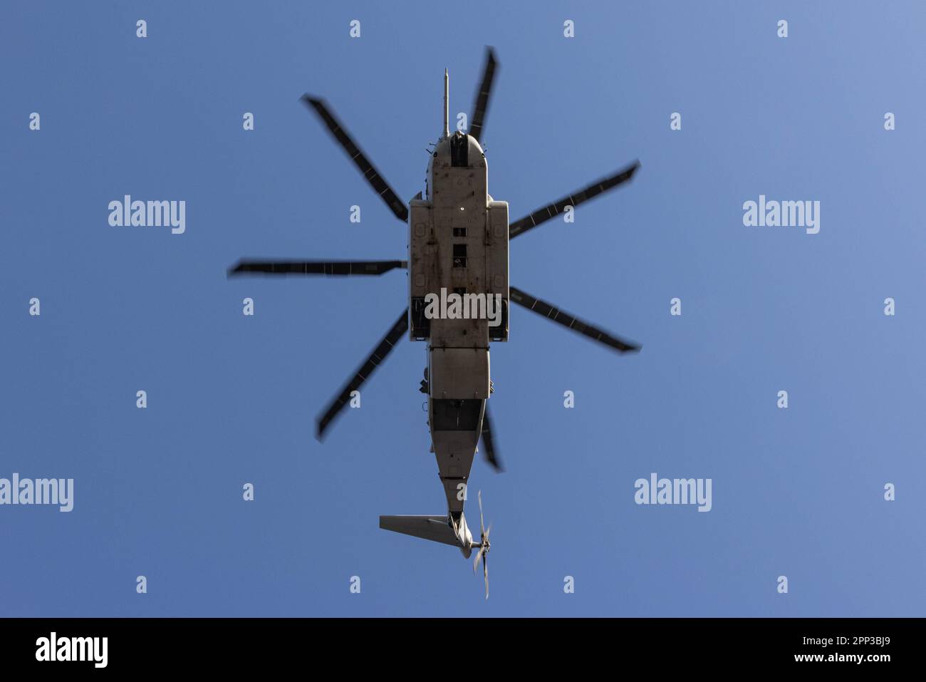 A U.S. Marine Corps CH-53K King Stallion with Marine Heavy Helicopter ...