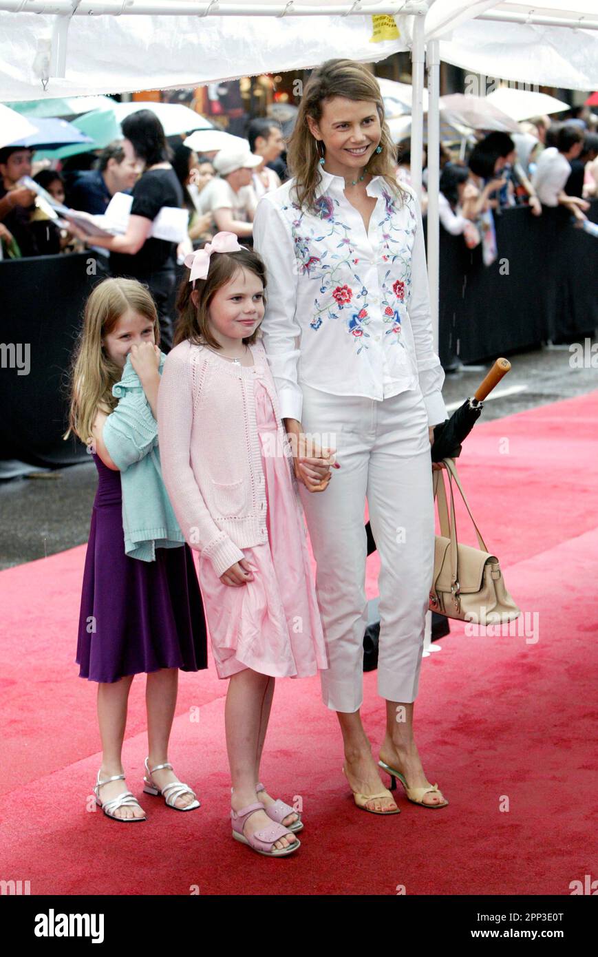 Antonia Kidman arriving at the Australian premiere of Golden Compass at ...