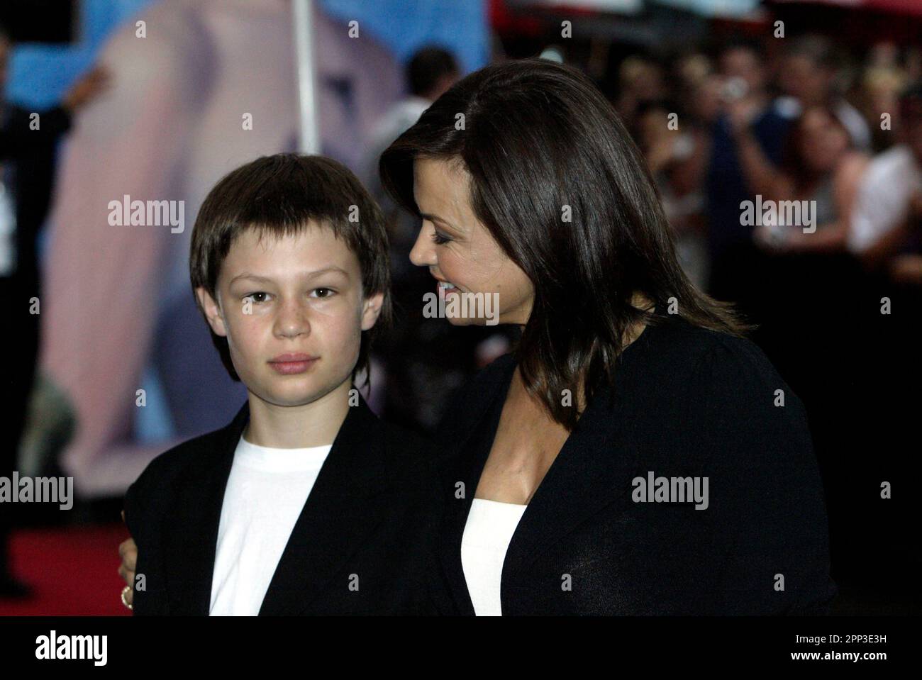 Lisa Wilkinson arriving at the Australian premiere of Golden Compass at ...