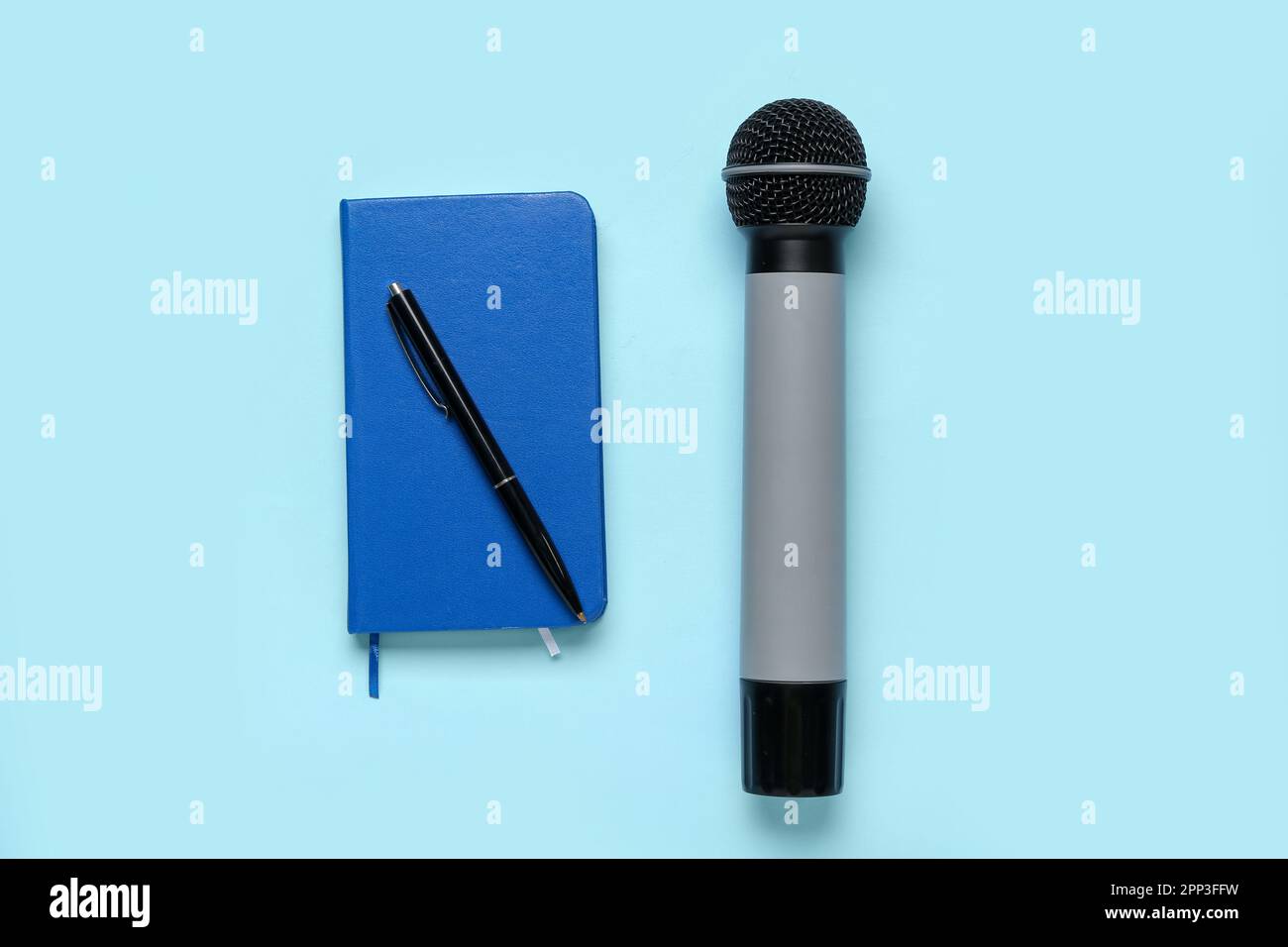 Microphone pen hi-res stock photography and images - Alamy