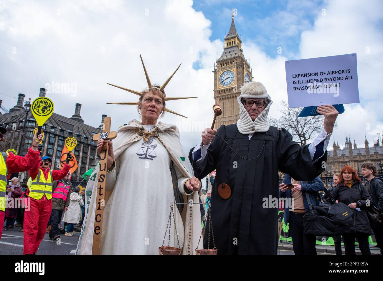 Posing with big ben hi-res stock photography and images - Alamy