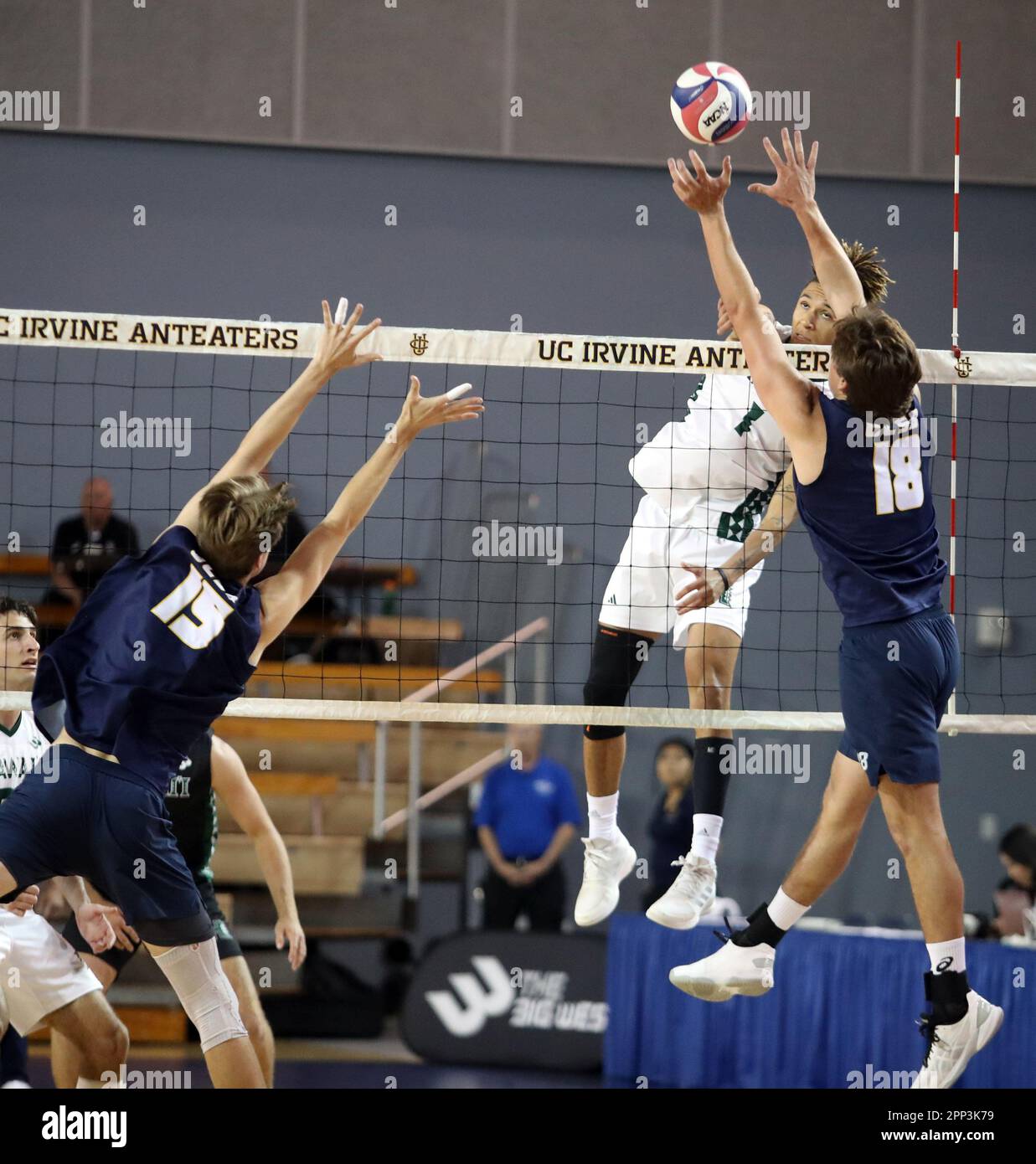 April 21, 2023 - Hawaii Rainbow Warriors Chaz Galloway #1 puts a ball ...