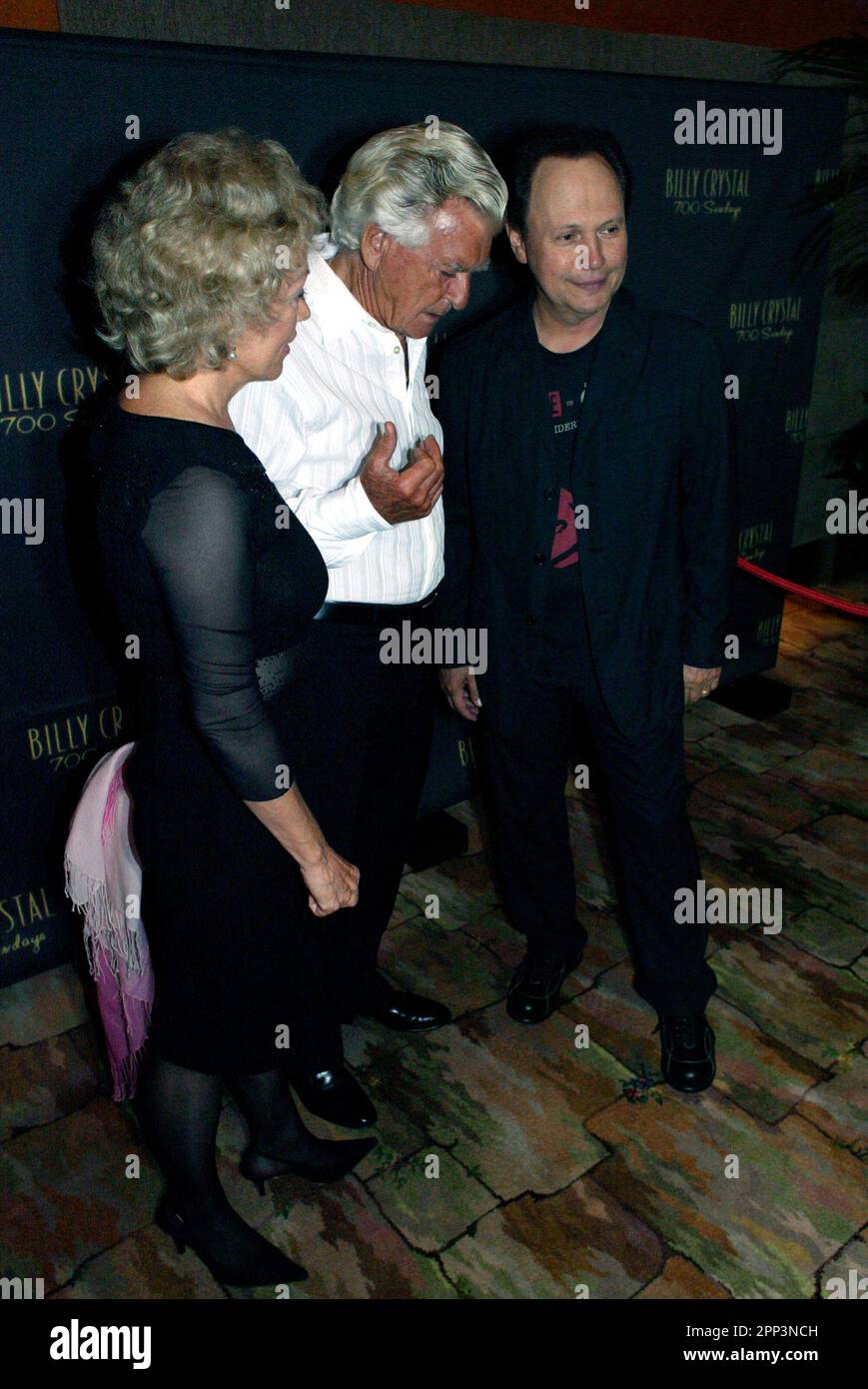 Billy Crystal with Bob Hawke and Blanche D'Alpuget at the after-party ...