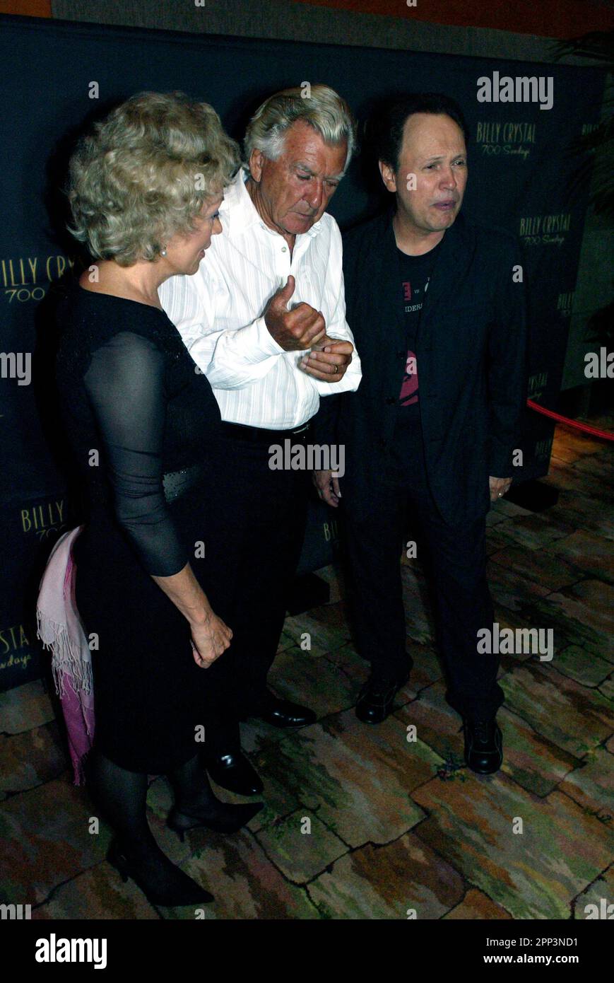 Billy Crystal with Bob Hawke and Blanche D'Alpuget at the after-party ...