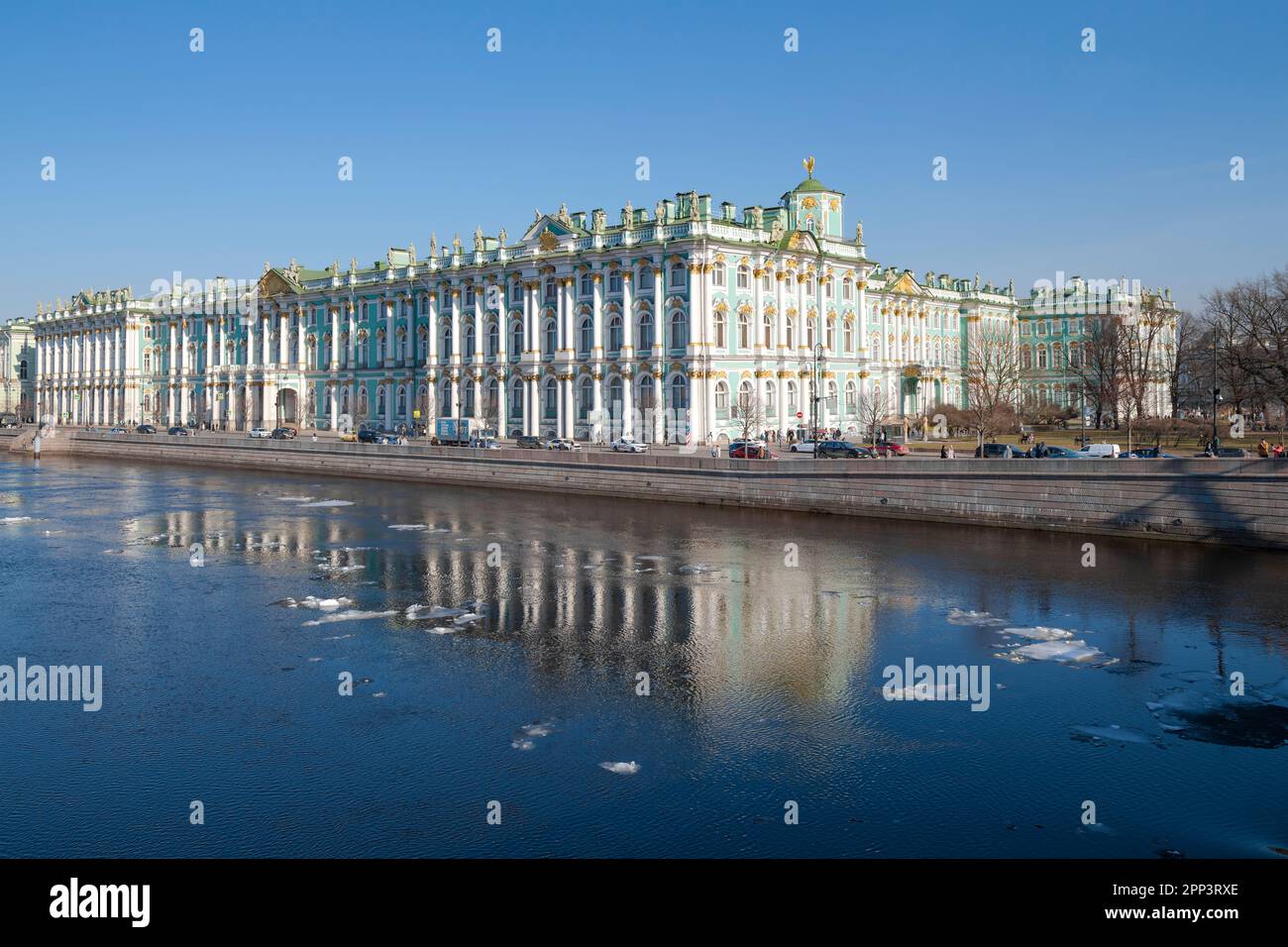 Winter Palace Wallpaper
