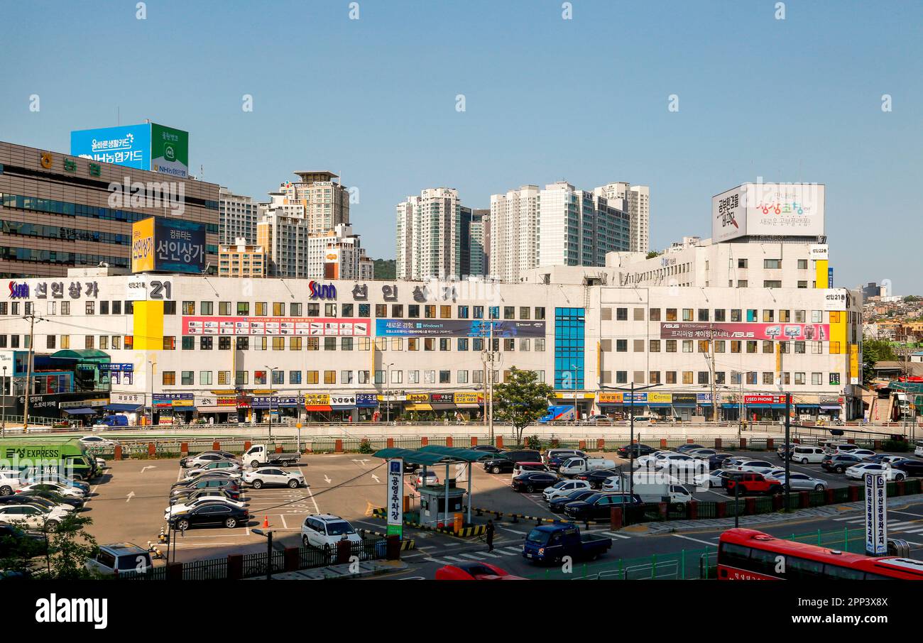 Yongsan Electronics Market, May 31, 2022 : Yongsan Electronics Market ...