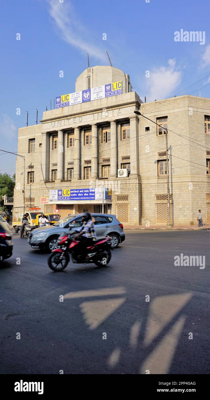 Lic sign board hi-res stock photography and images - Alamy