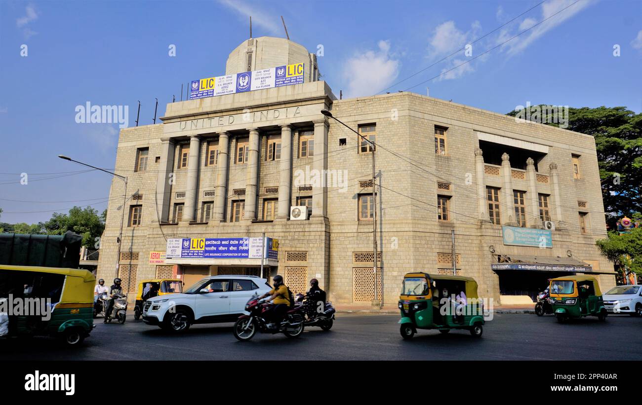 Lic building hi-res stock photography and images - Alamy