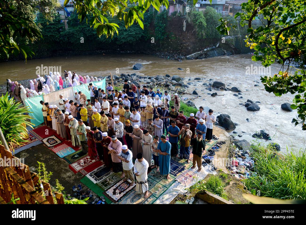 Bogor, West Java, Indonesia. 22nd Apr, 2023. Muslims take part in a Eid ...