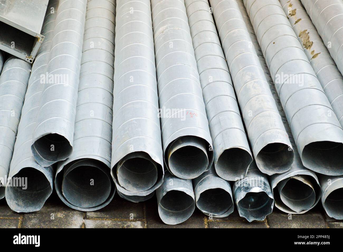 Large iron metal tin corrugated ventilation pipes of large diameter for ...