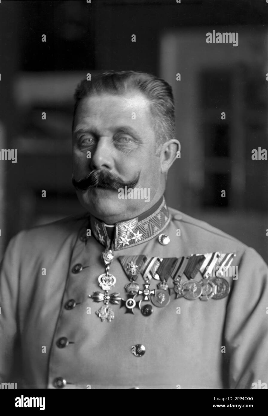 Uniform archduke franz ferdinand hi-res stock photography and images ...