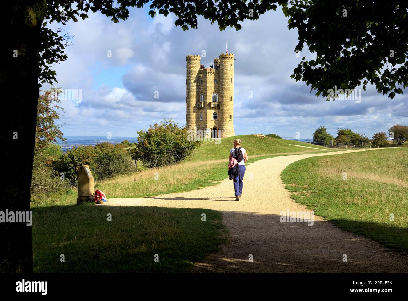 Broadway Tower, Cotswolds. 18th century folly, Broadway, England UK ...