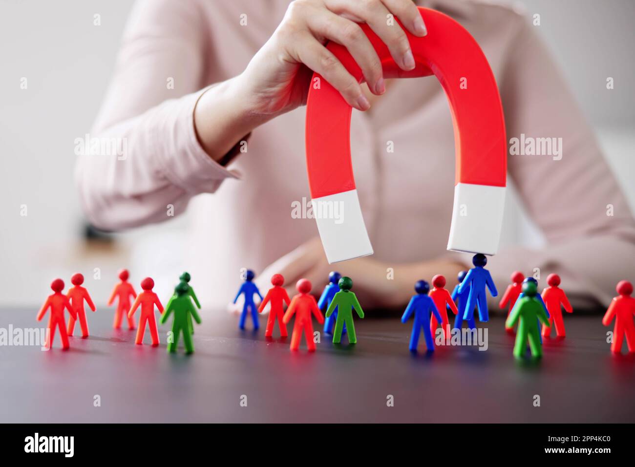 Business Lead And Customer Generation Magnet Pulling Figures Stock ...