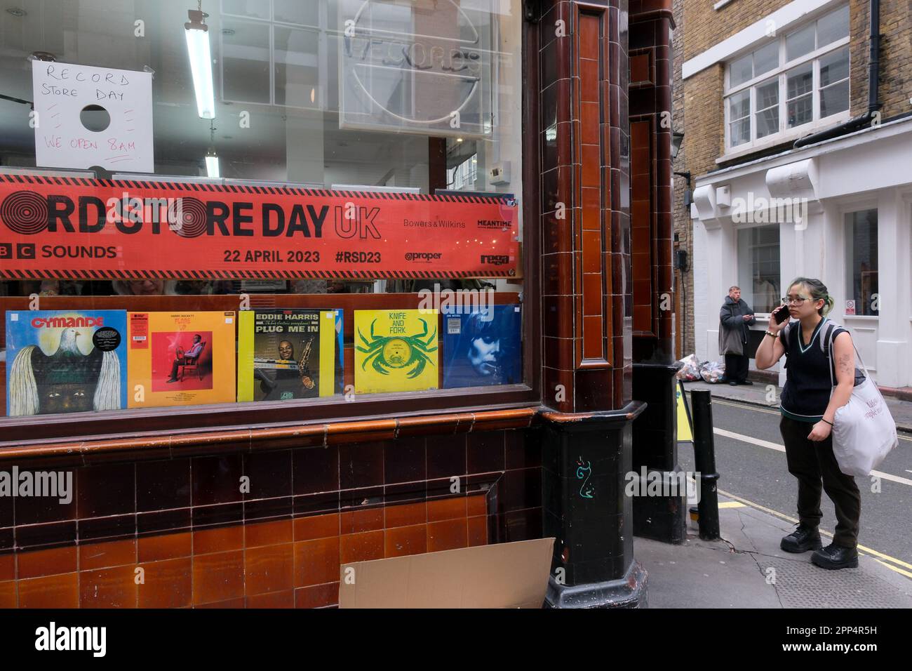 Record store day 2023 hi-res stock photography and images - Alamy