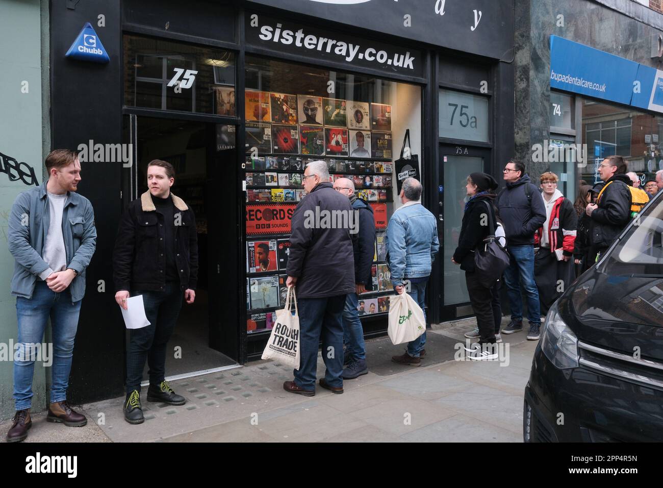 Record store day 2023 hi-res stock photography and images - Alamy