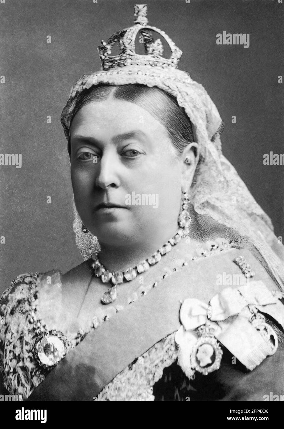 Queen Victoria c1882 Stock Photo - Alamy