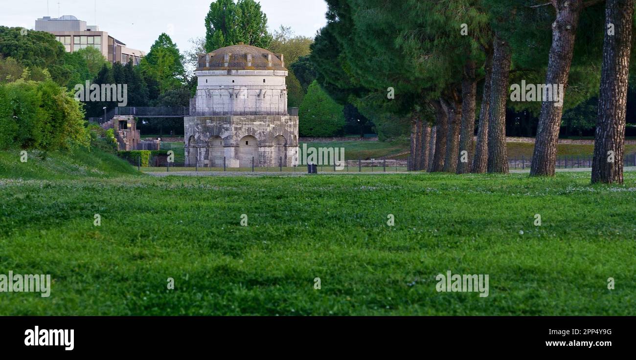 Ostrogoth art and architecture hi-res stock photography and images - Alamy