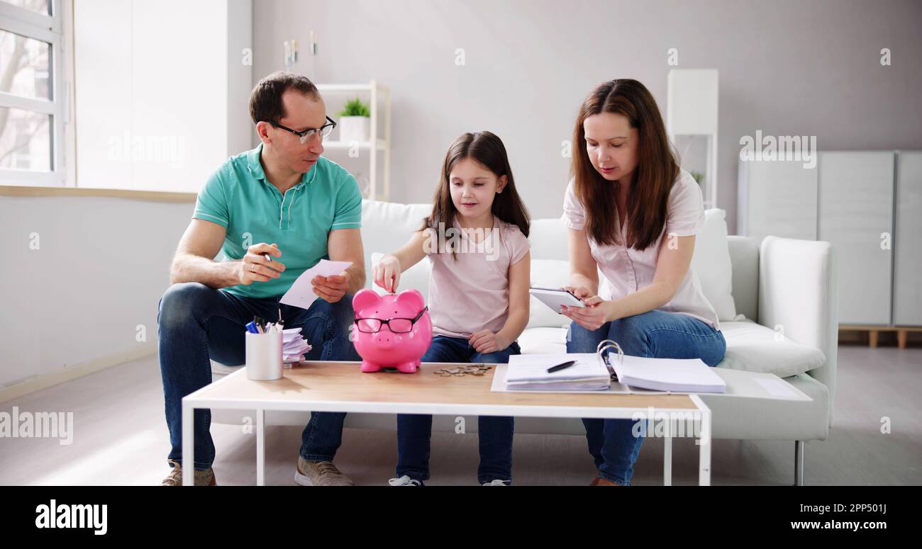 Couple with children in bank hi-res stock photography and images - Alamy