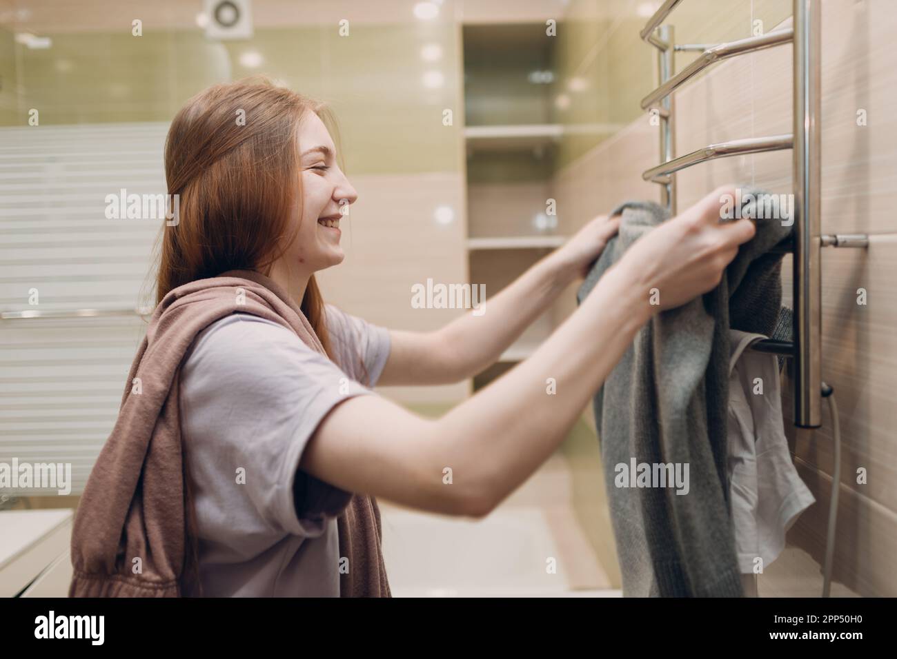 Laundry radiator hi-res stock photography and images - Alamy