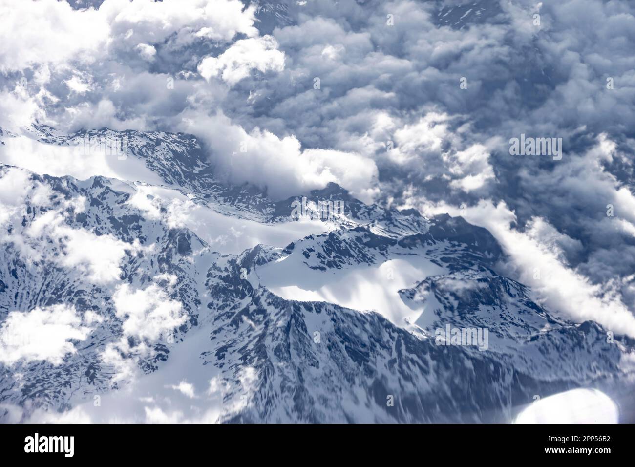 Aerial view snow capped landscape hi-res stock photography and images ...