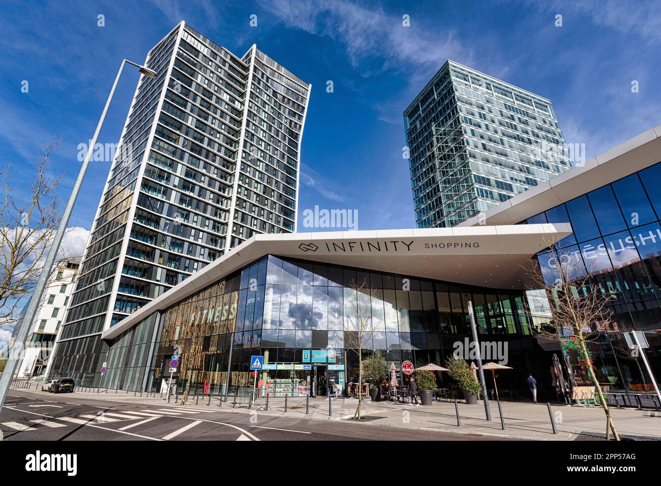 Infinity building complex with, shopping centre, restaurants, offices ...