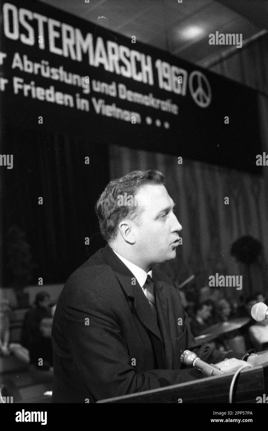 Siegfried mueller hi-res stock photography and images - Alamy