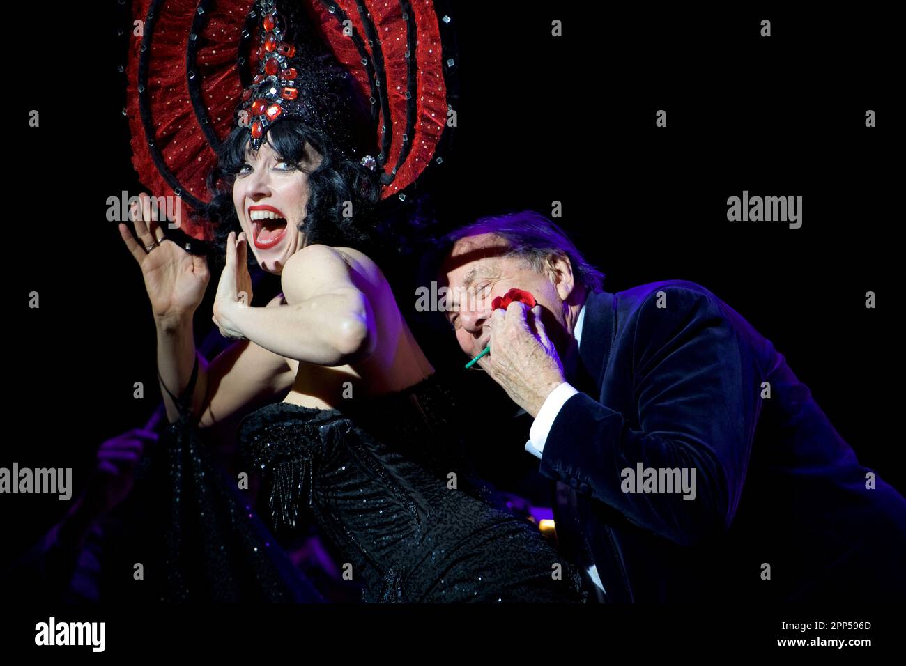 Barry Humphries with his Weimar Cabaret staring cabaret performer ...