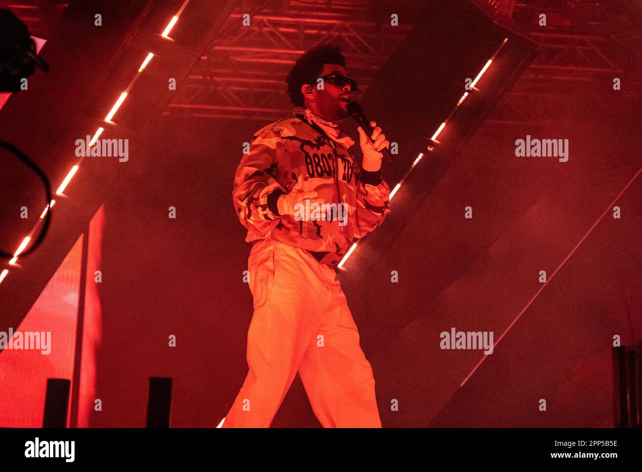 The Weeknd performs with Metro Boomin at the Coachella Music and Arts ...