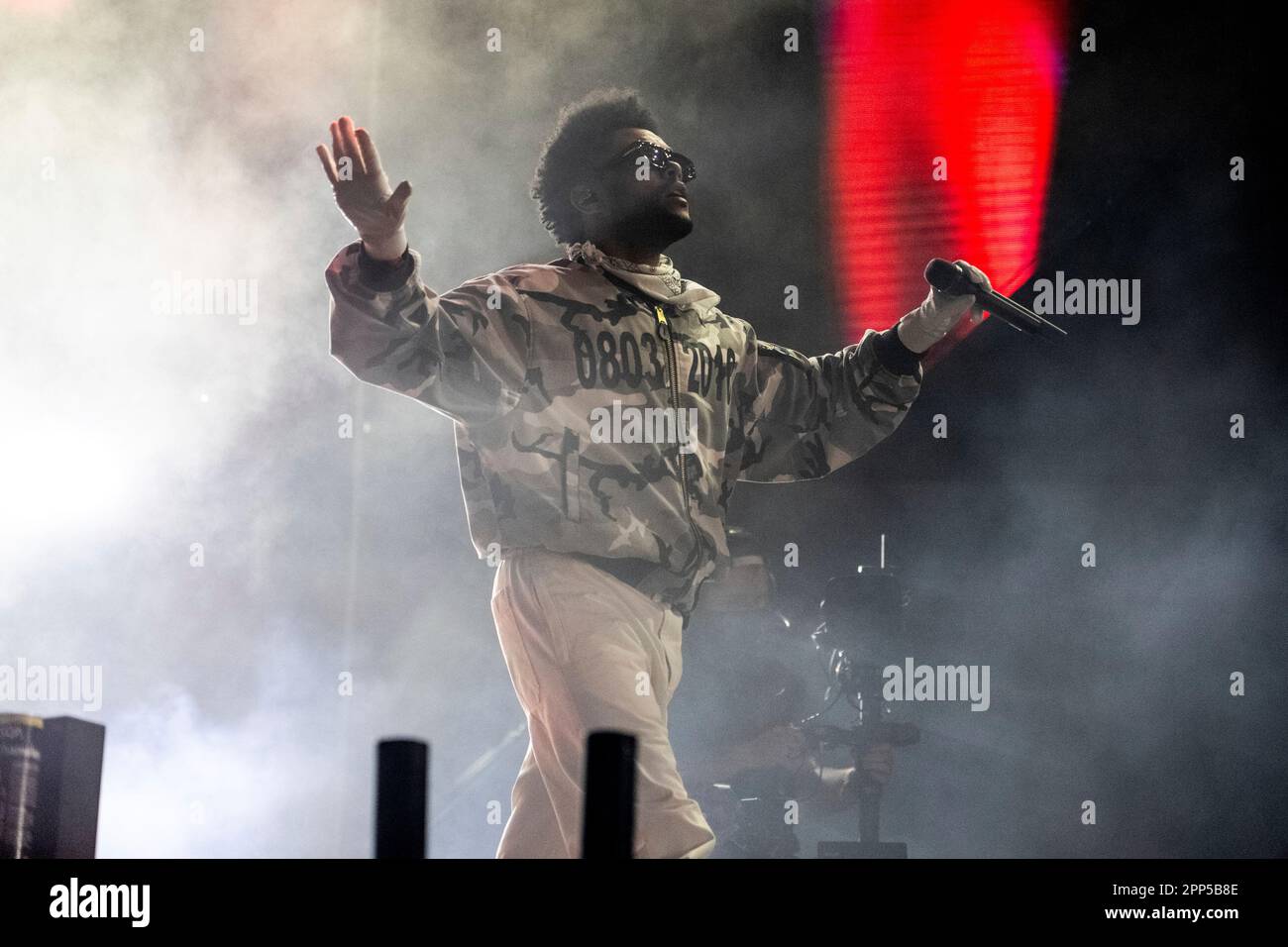 The Weeknd performs with Metro Boomin at the Coachella Music and Arts ...