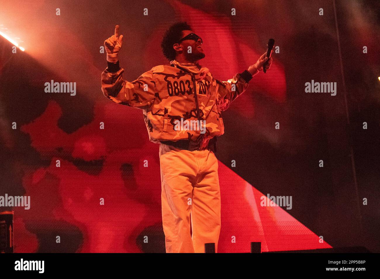 The Weeknd performs with Metro Boomin at the Coachella Music and Arts ...