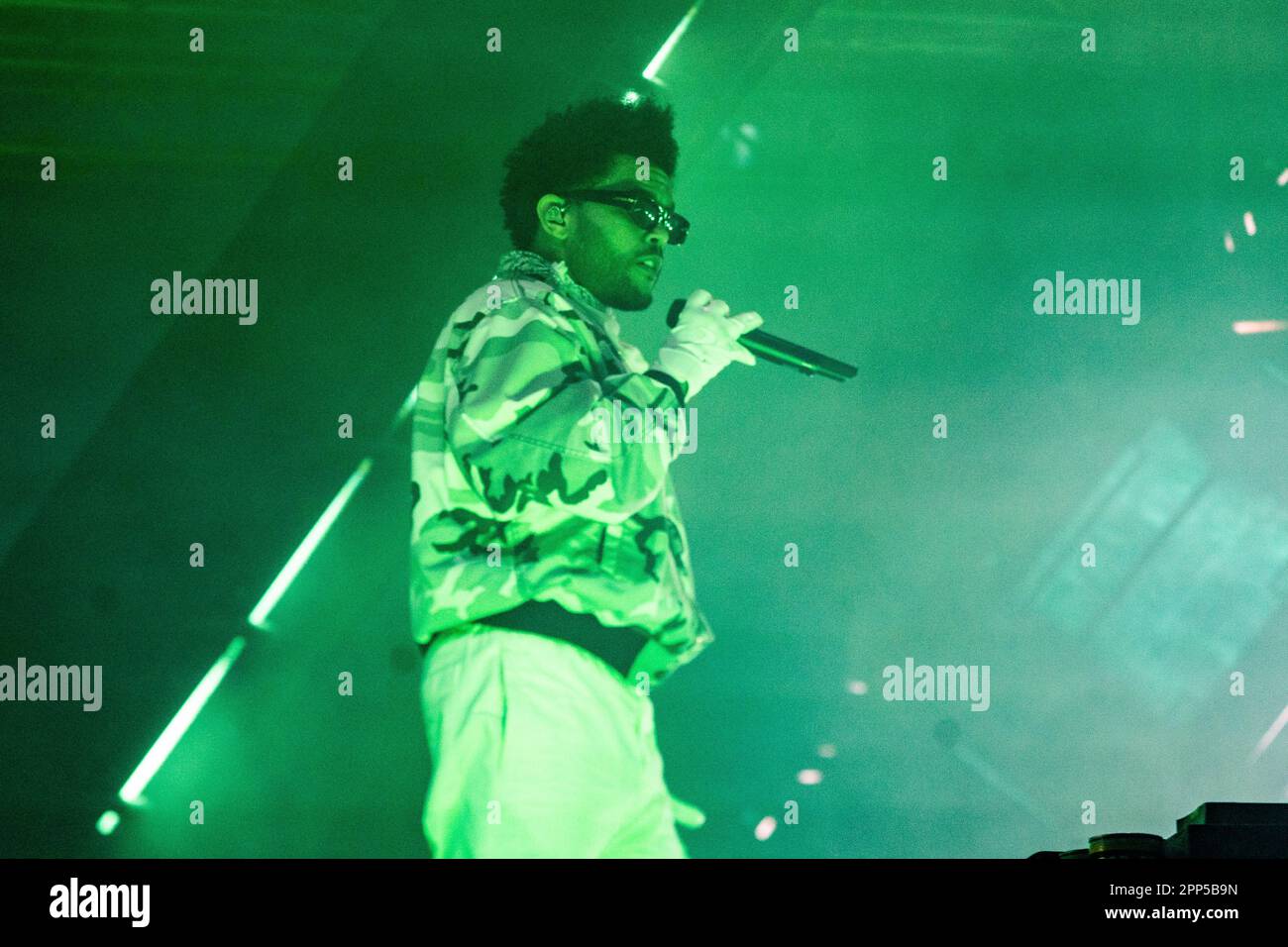 The Weeknd performs with Metro Boomin at the Coachella Music and Arts ...