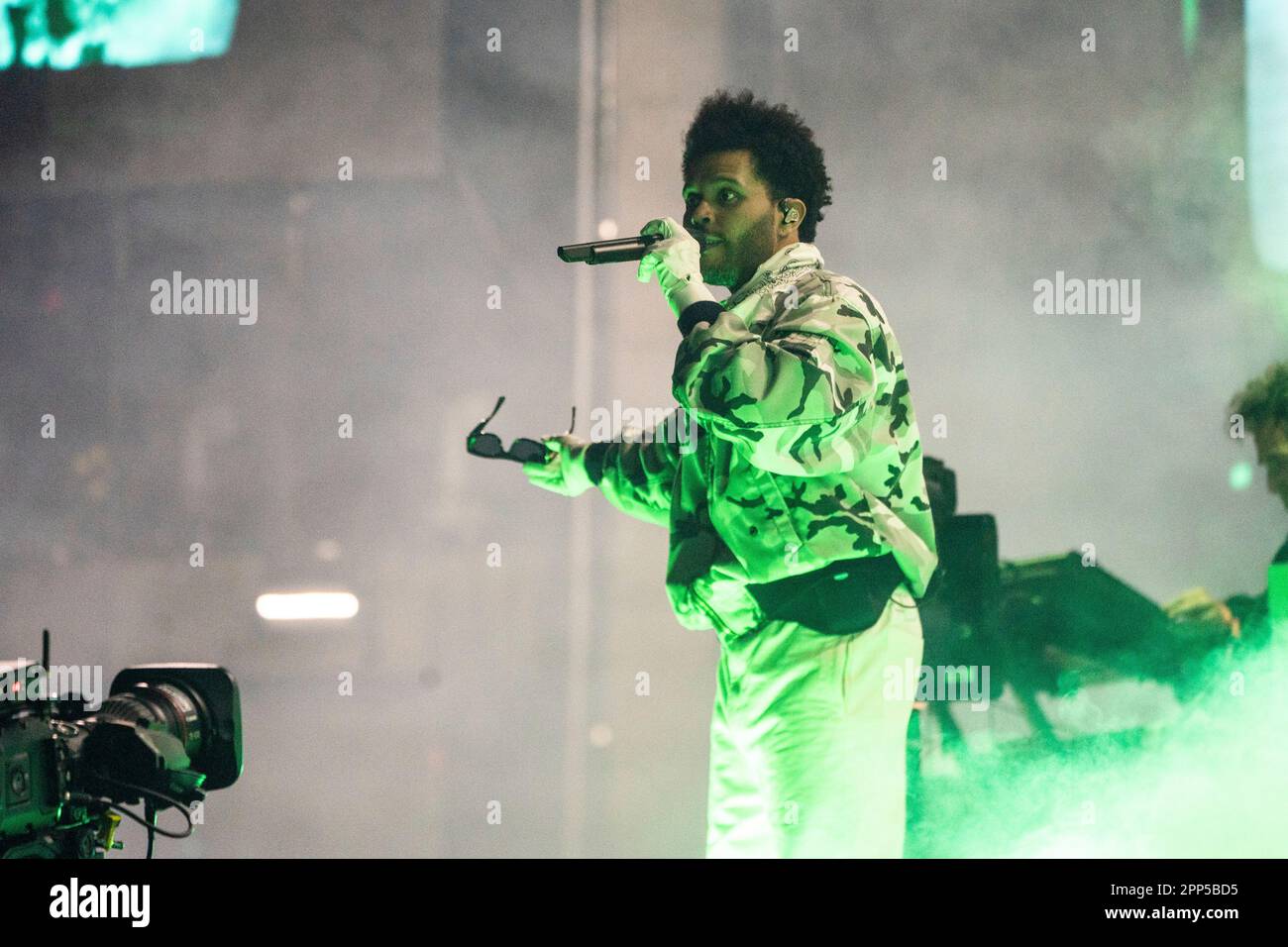 The Weeknd performs with Metro Boomin at the Coachella Music and Arts ...