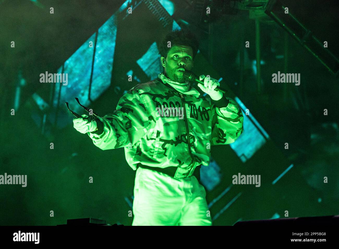 The Weeknd performs with Metro Boomin at the Coachella Music and Arts ...