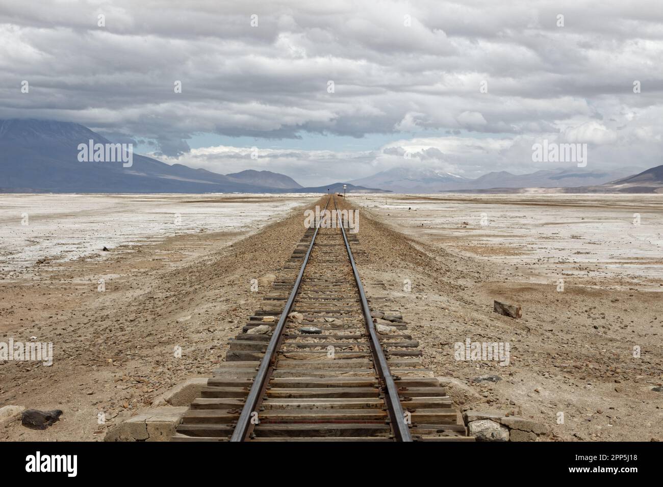 Abandoned railway tracks in hi-res stock photography and images - Alamy