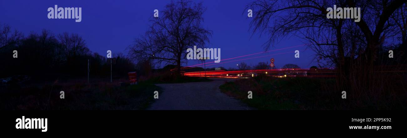 Gradient arrows hi-res stock photography and images - Alamy