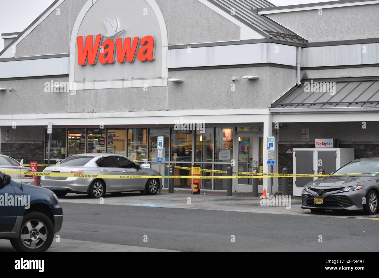 Wawa sign hi-res stock photography and images - Alamy