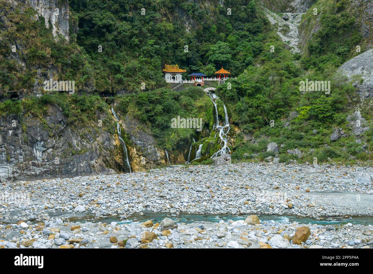 Changchun Shrine (Eternal Spring Shrine), a memorial shrine in Taroko ...